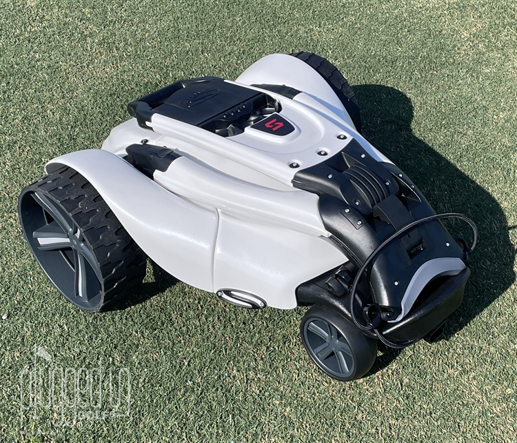 Stewart Golf V10 Remote Electric Cart Review - Plugged In Golf