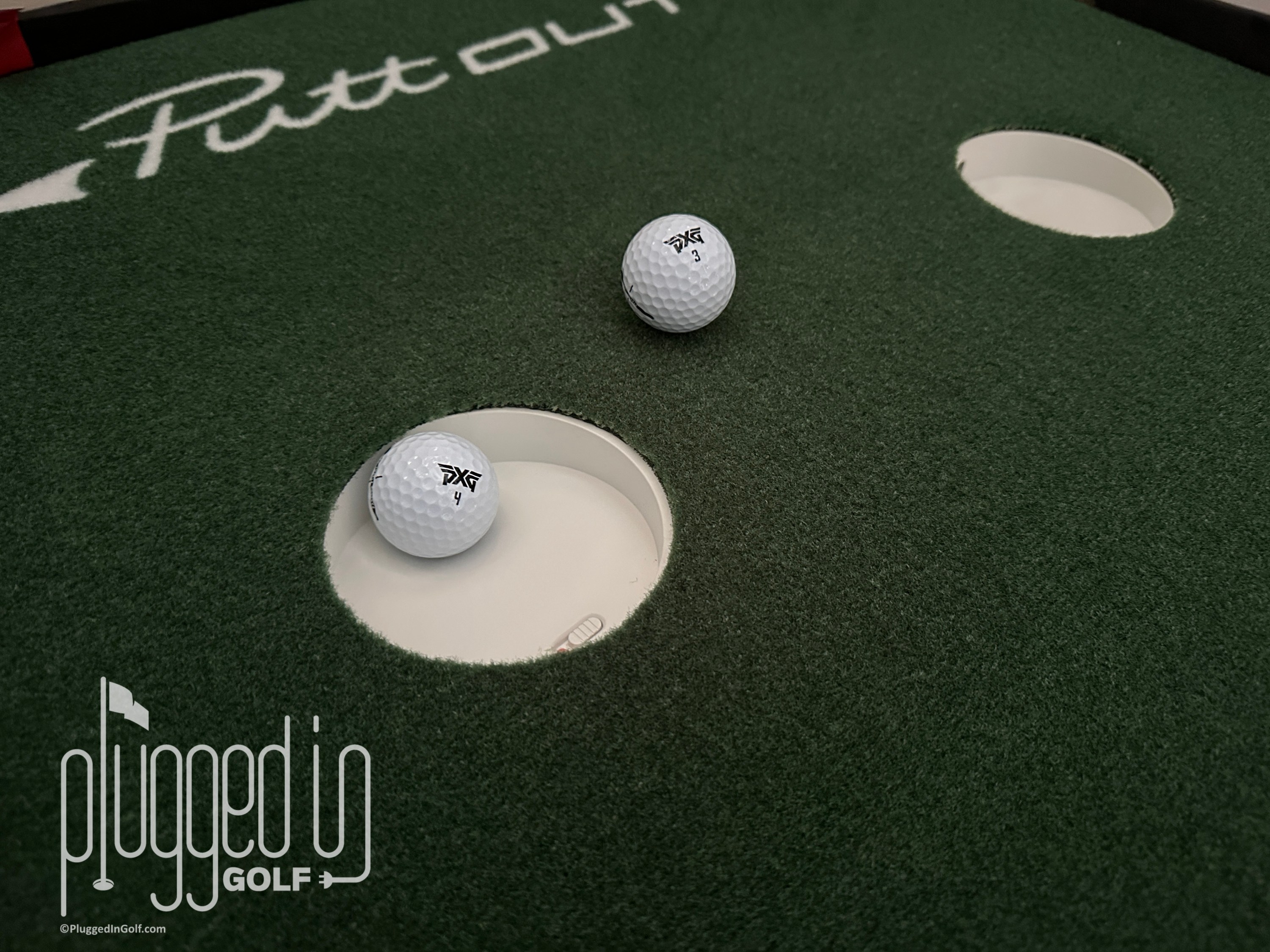 PuttOUT AirBreak Max Putting Green Review - Plugged In Golf