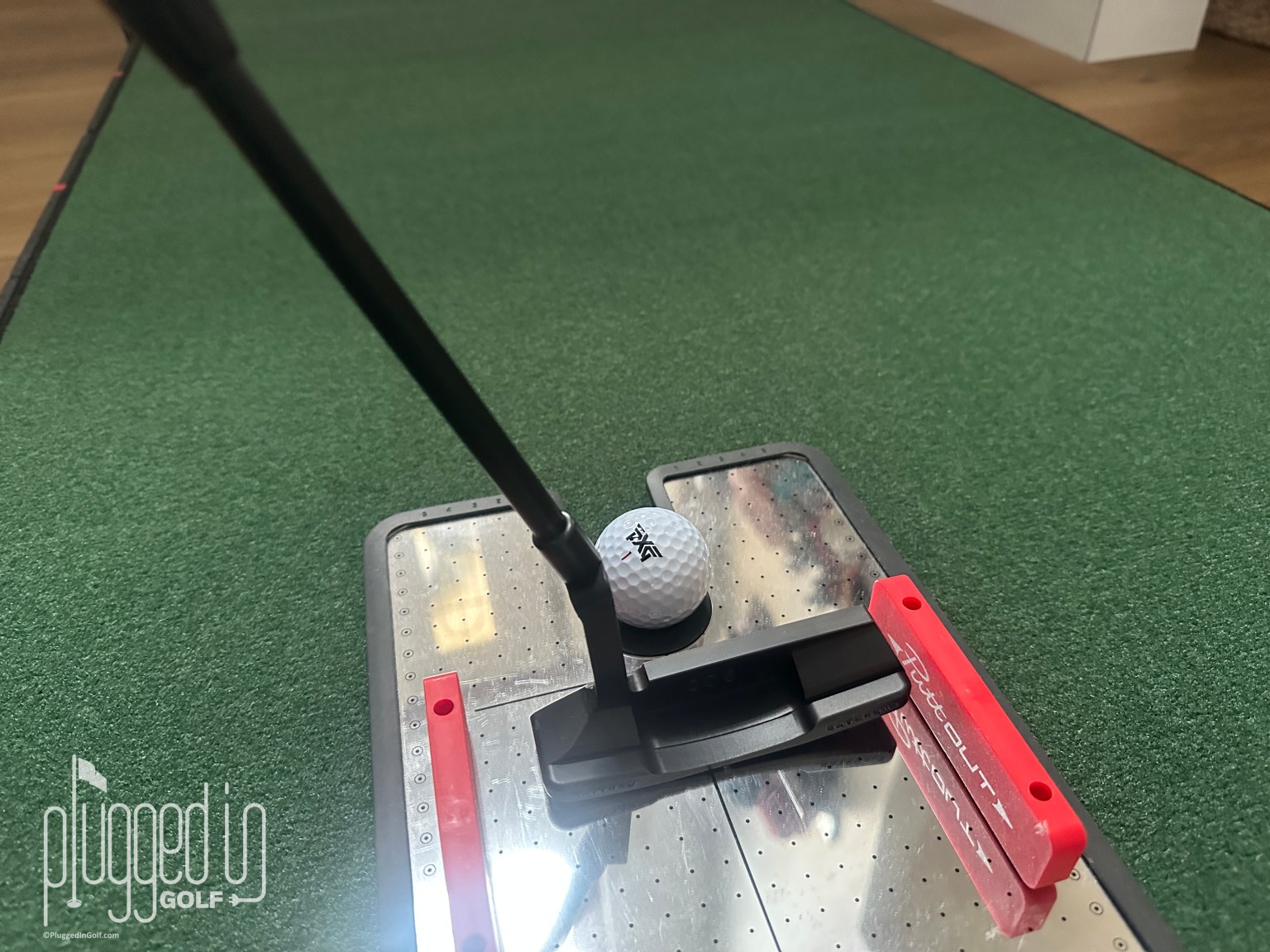 PuttOUT AirBreak Max Putting Green Review - Plugged In Golf